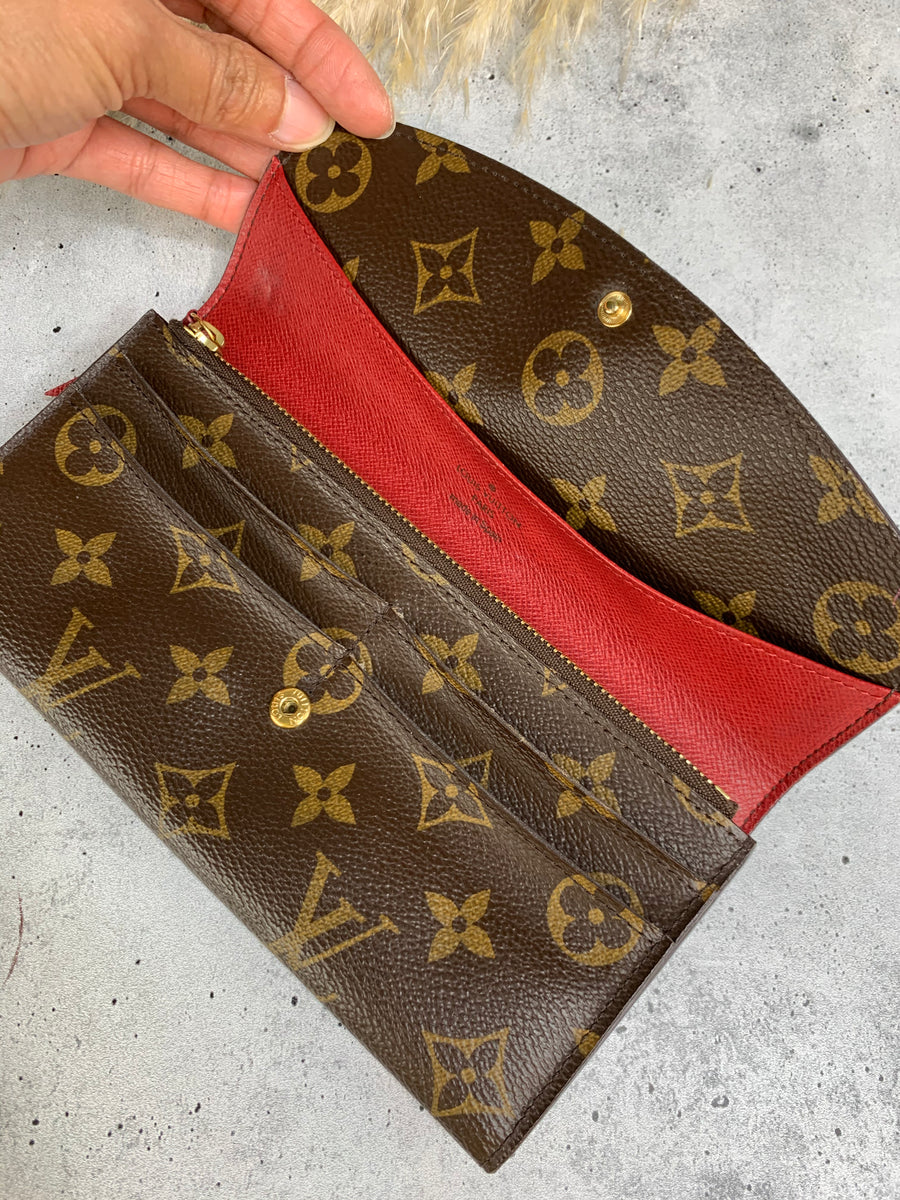 Louis Vuitton Emily Wallet – yourvintagelvoe